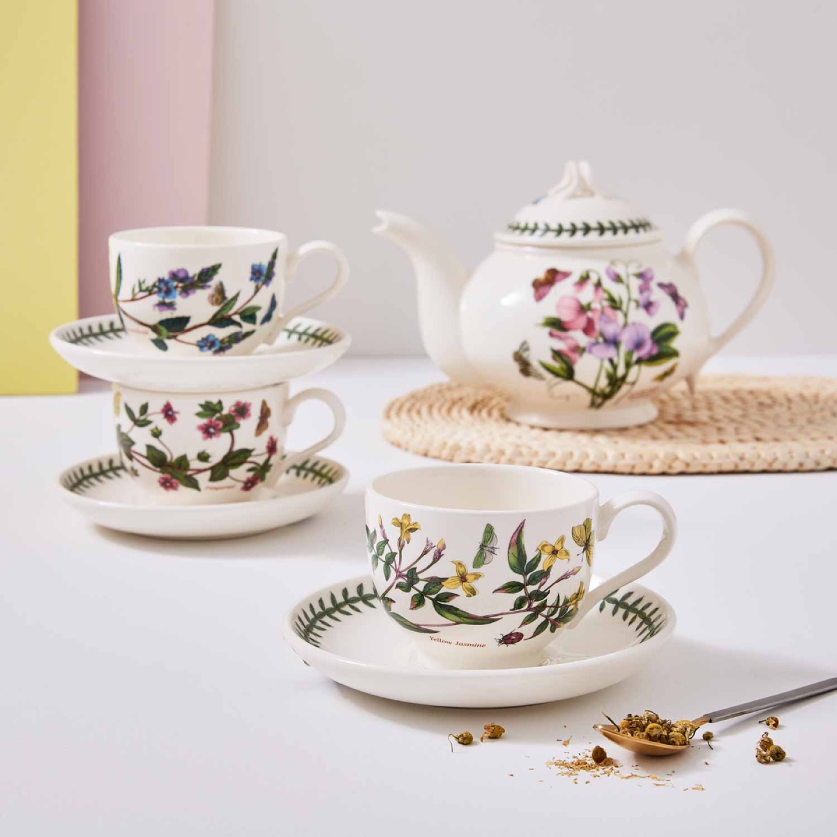 Set of 6 Botanic Garden Tea Cups and Saucers | Portmeirion