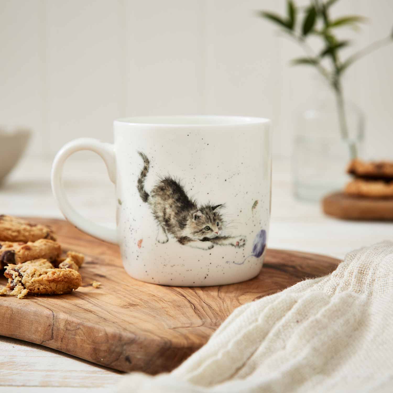 Cat and A Mouse 14 Ounce Mug (CatMouse) | Wrendale Designs